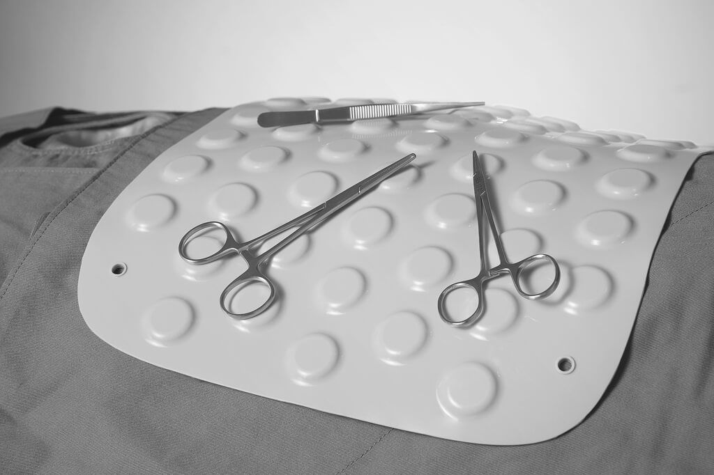Instrument Mat (NON-STERILE) – Fortune Medical Instrument Corp.
